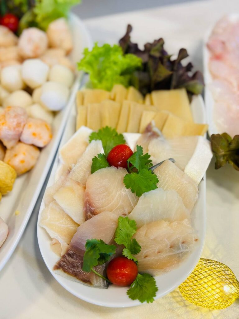 *Premium Hotpot Set 豪华火锅套餐 - Jokia Pte. Ltd.